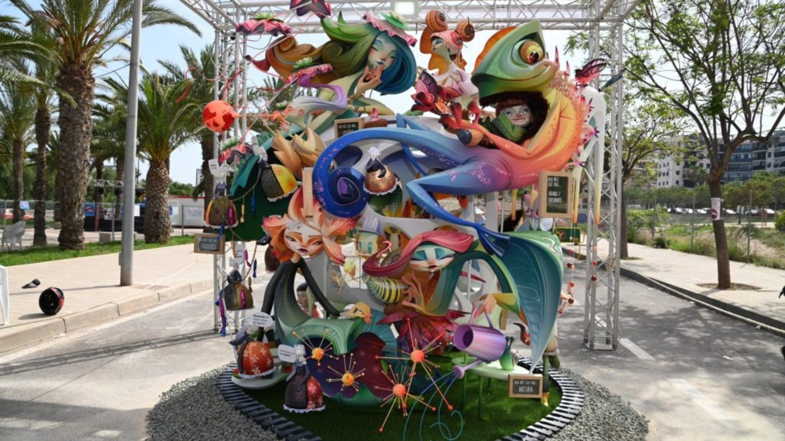 Baver - Els Antigons gana el primer premio de la categoría Especial ...