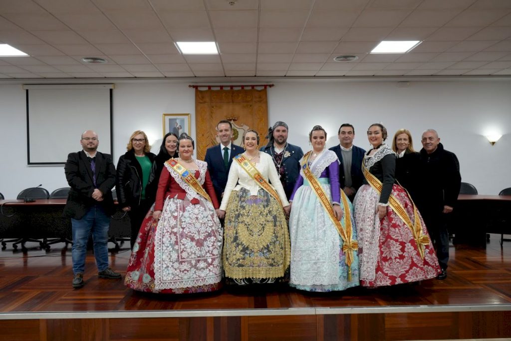 Alberic da la bienvenida a las Fallas 2024 - De festa en festa 2.0